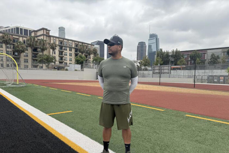 High school football teams in Los Angeles affected by ICE raids ...