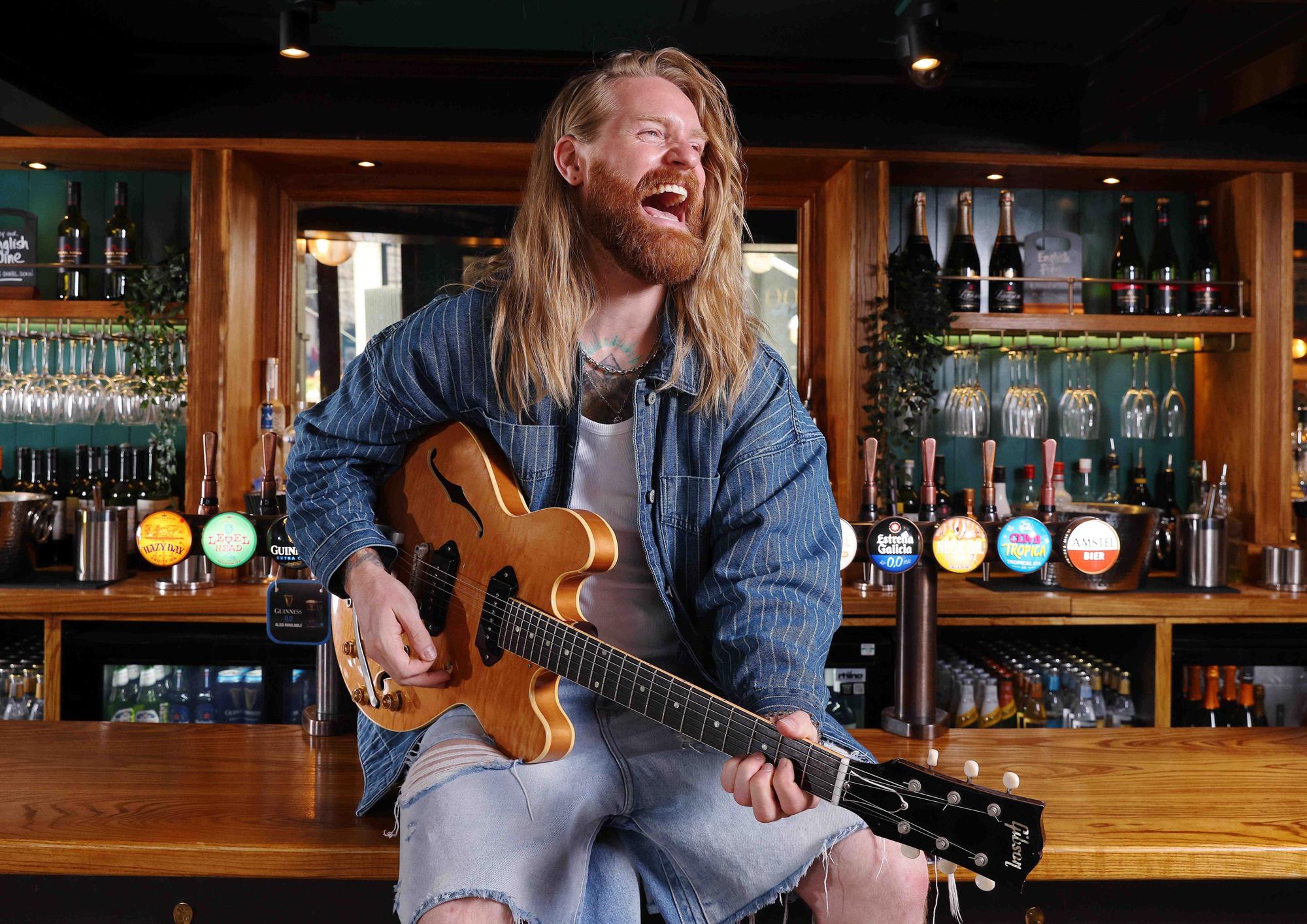 Sam Ryder puts live music on tap with the biggest pub gig ever