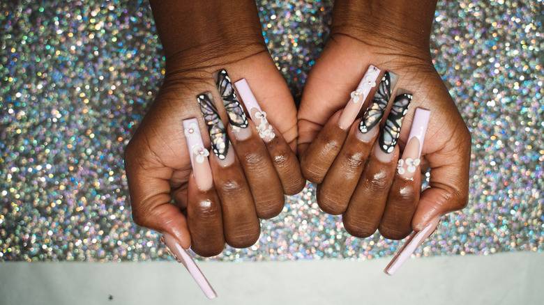 The Benefits Of Having Short Nails