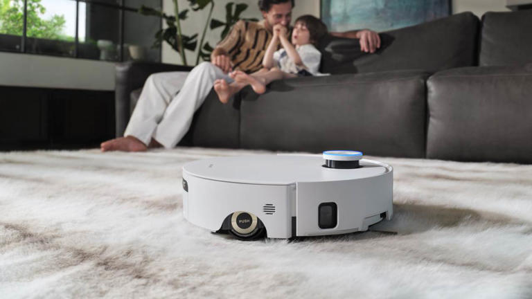 Watch out iRobot! Dreame’s new robot vacuum-mop self-cleans on-the-go