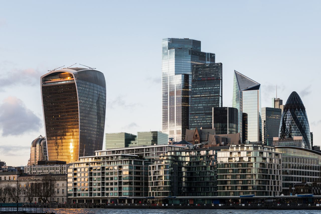 FTSE 100 passes 9,000. Can it stay there?