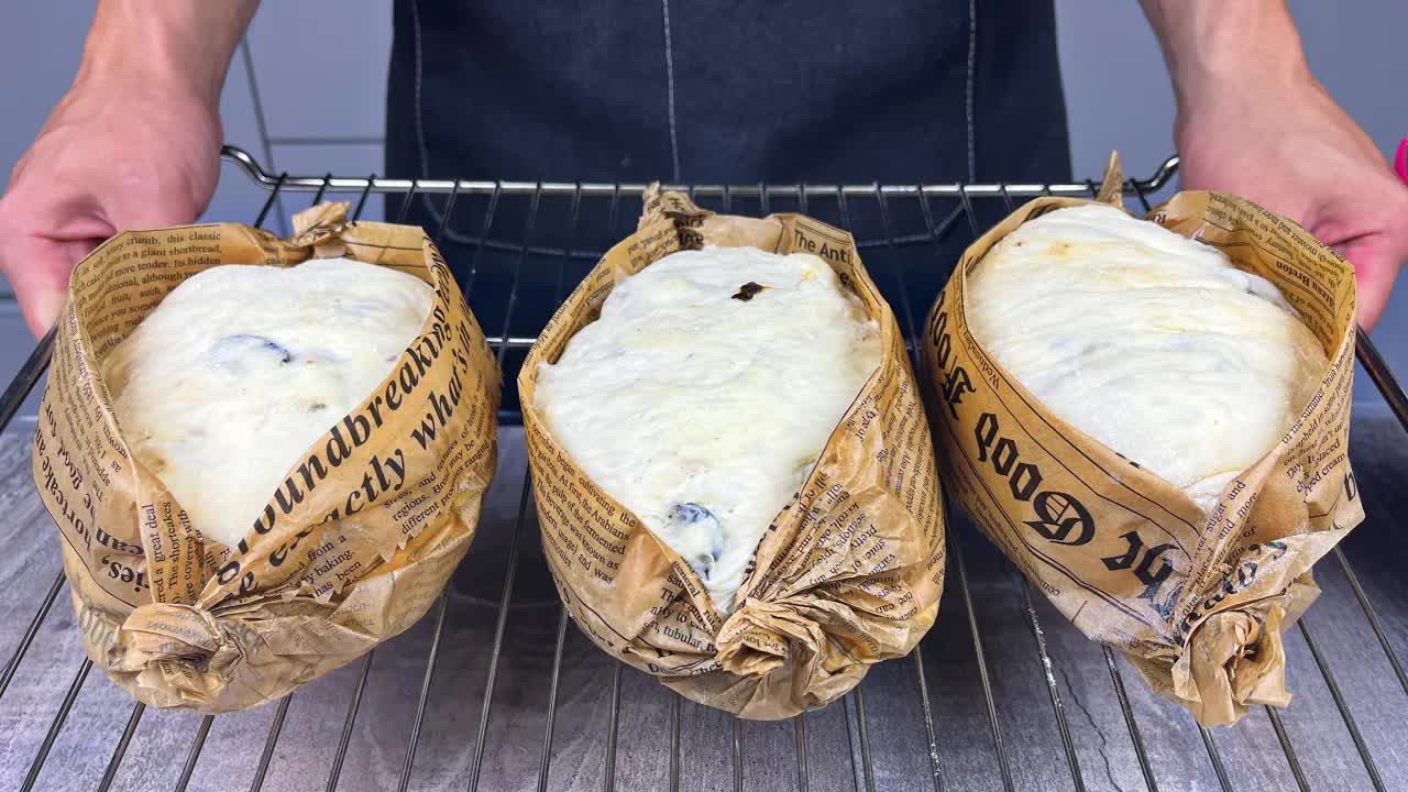 No butter, no sugar, no kneading bread, easy and delicious! Liquid ...