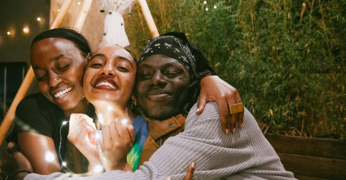 10 Habits of People Who Truly Make Amazing Friends