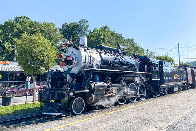 This Smoky Mountain Town Has A Scenic Train Ride, Friendly Main Street ...