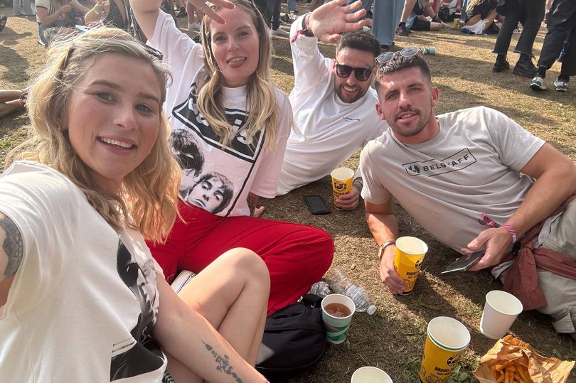 Oasis fans spent £1k on gig to see 35 minutes after dad hauled off by ...