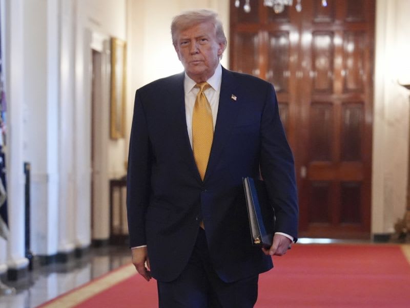 Donald Trump am Ende: US-Präsident erleidet Zusammenbruch - so schlimm ...