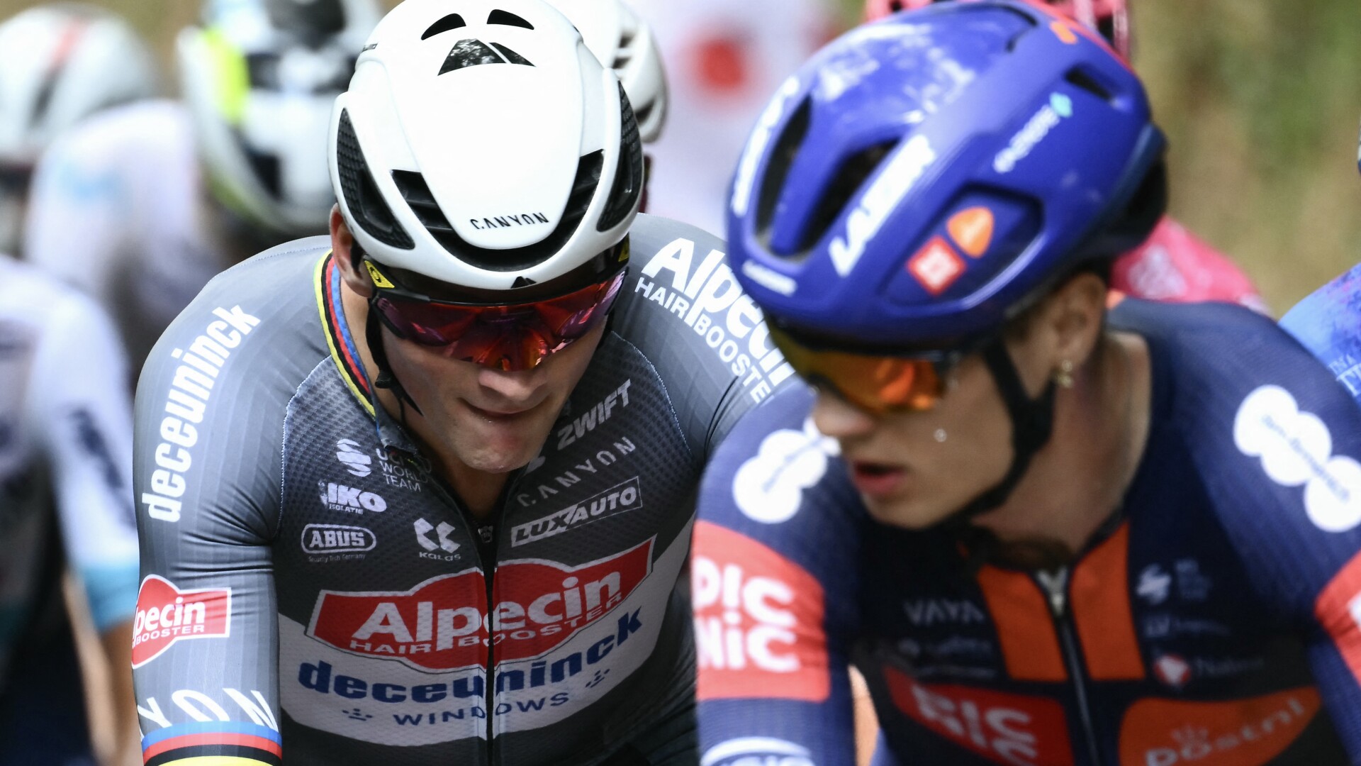 Mathieu van der Poel pulls out of Tour de France with pneumonia