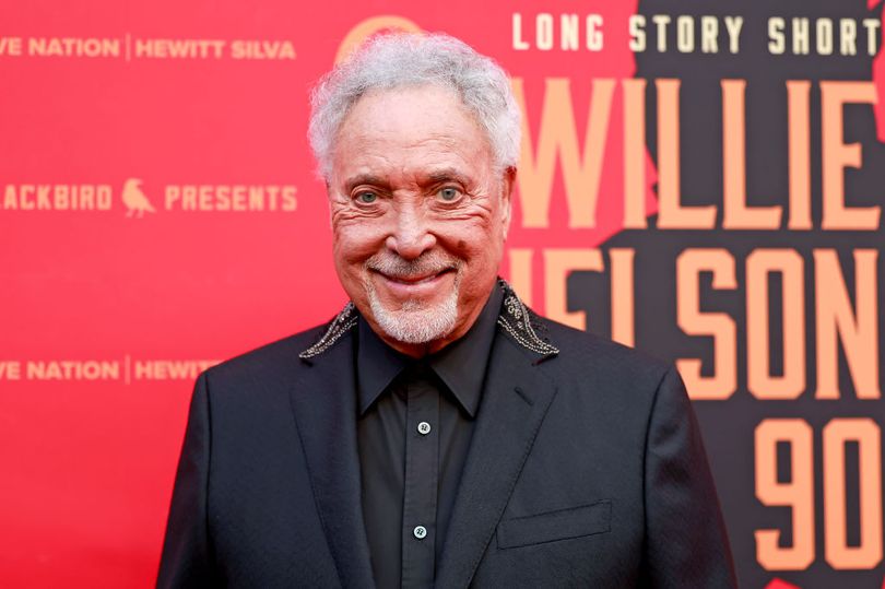 Tom Jones, 85, makes last-minute gig cancellation after sad health update
