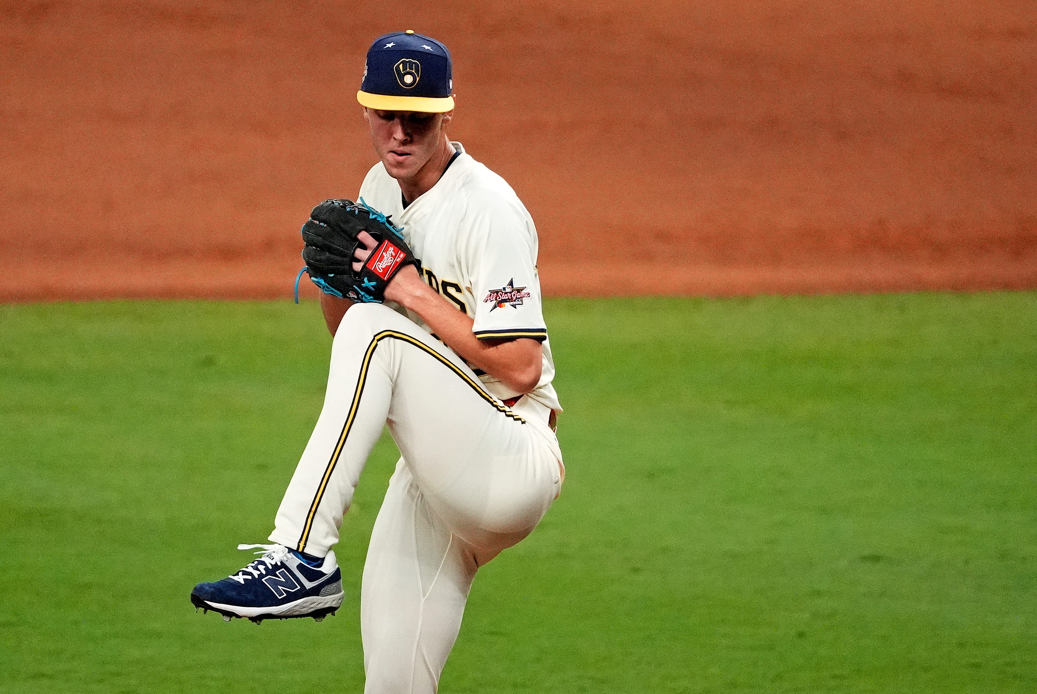 It's a big Brewers night! Jacob Misiorowski is back on the mound and ...