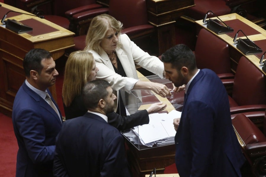 Κώστας Καραμανλής: Παραπέμπεται στο Δικαστικό Συμβούλιο για την υπόθεση ...