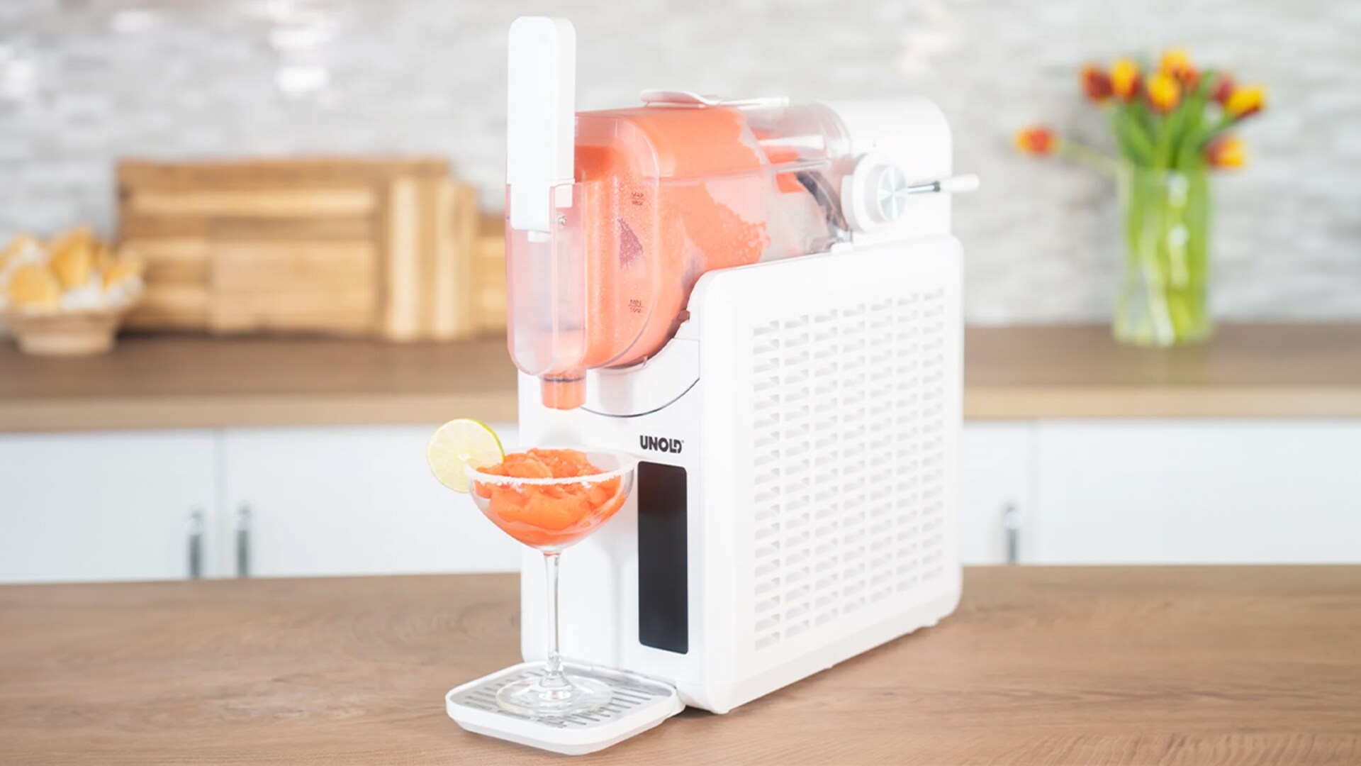 Diese Slush-Eismaschine ist der Star auf jedem Sommerfest