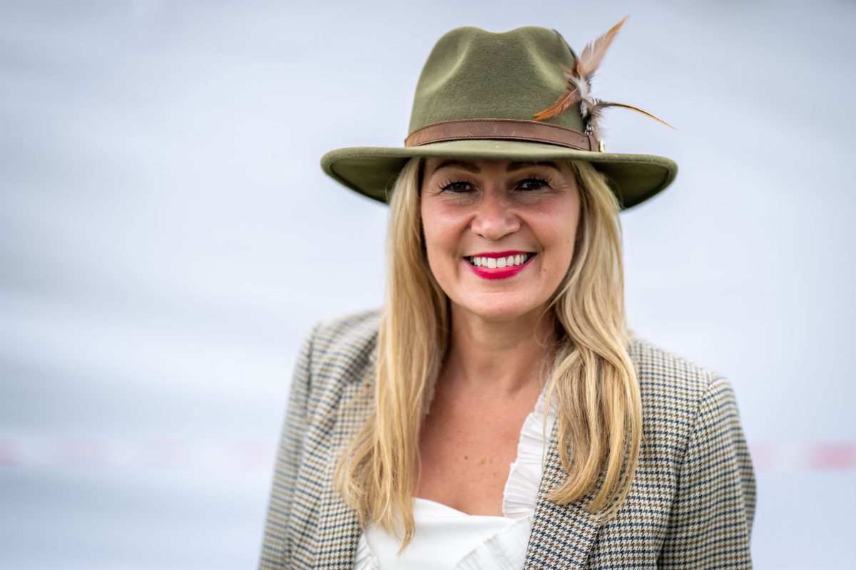 Who is Laura Anne Jones, and why had she defected to Reform?