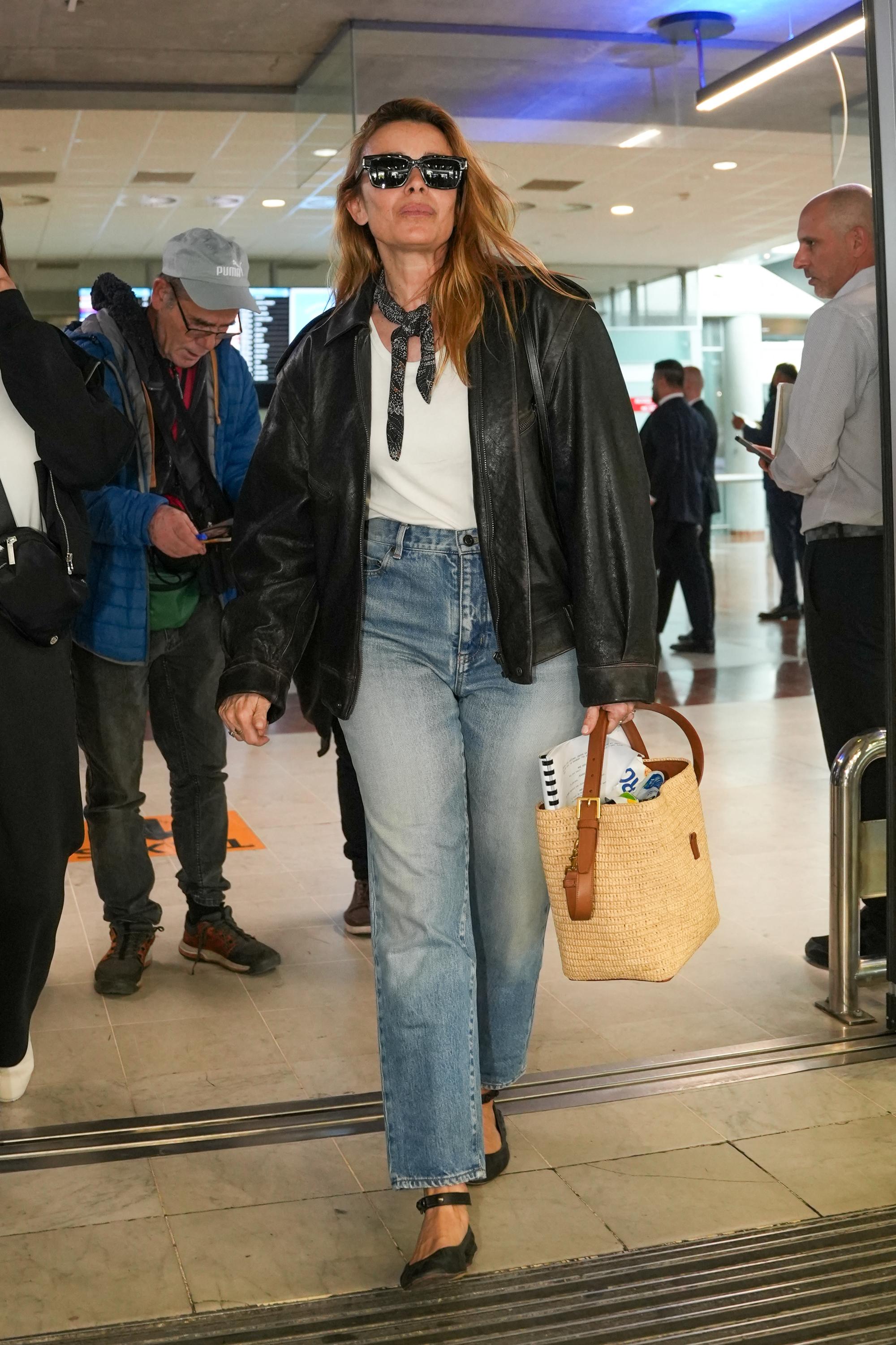 Stylée pour prendre l’avion : de Jennifer Lopez à Élodie Bouchez, les ...