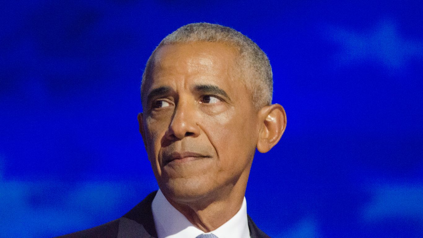 Obama rebukes Trump's accusations in rare response