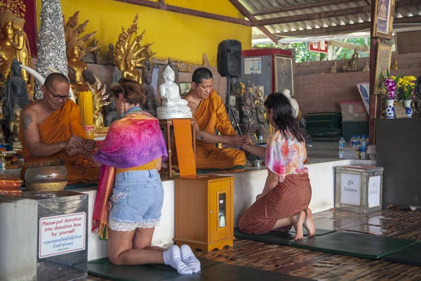17 Stress-Free Temple Hopping Tips in Chiang Mai