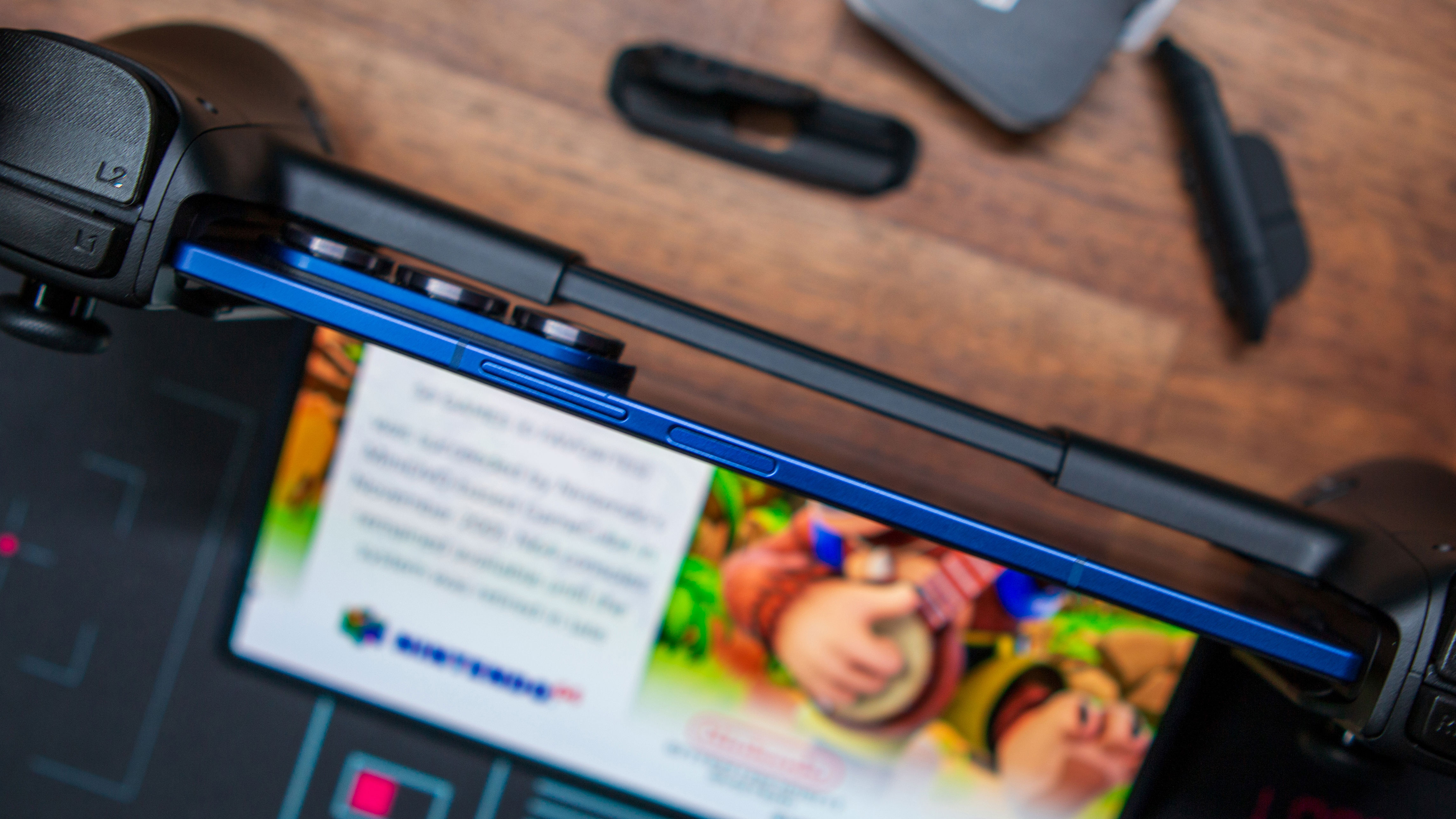 Backbone and Microsoft team up for an Xbox Edition of its Pro mobile ...