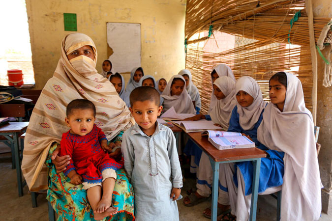 Without papers: Ghost lives of millions of Pakistanis