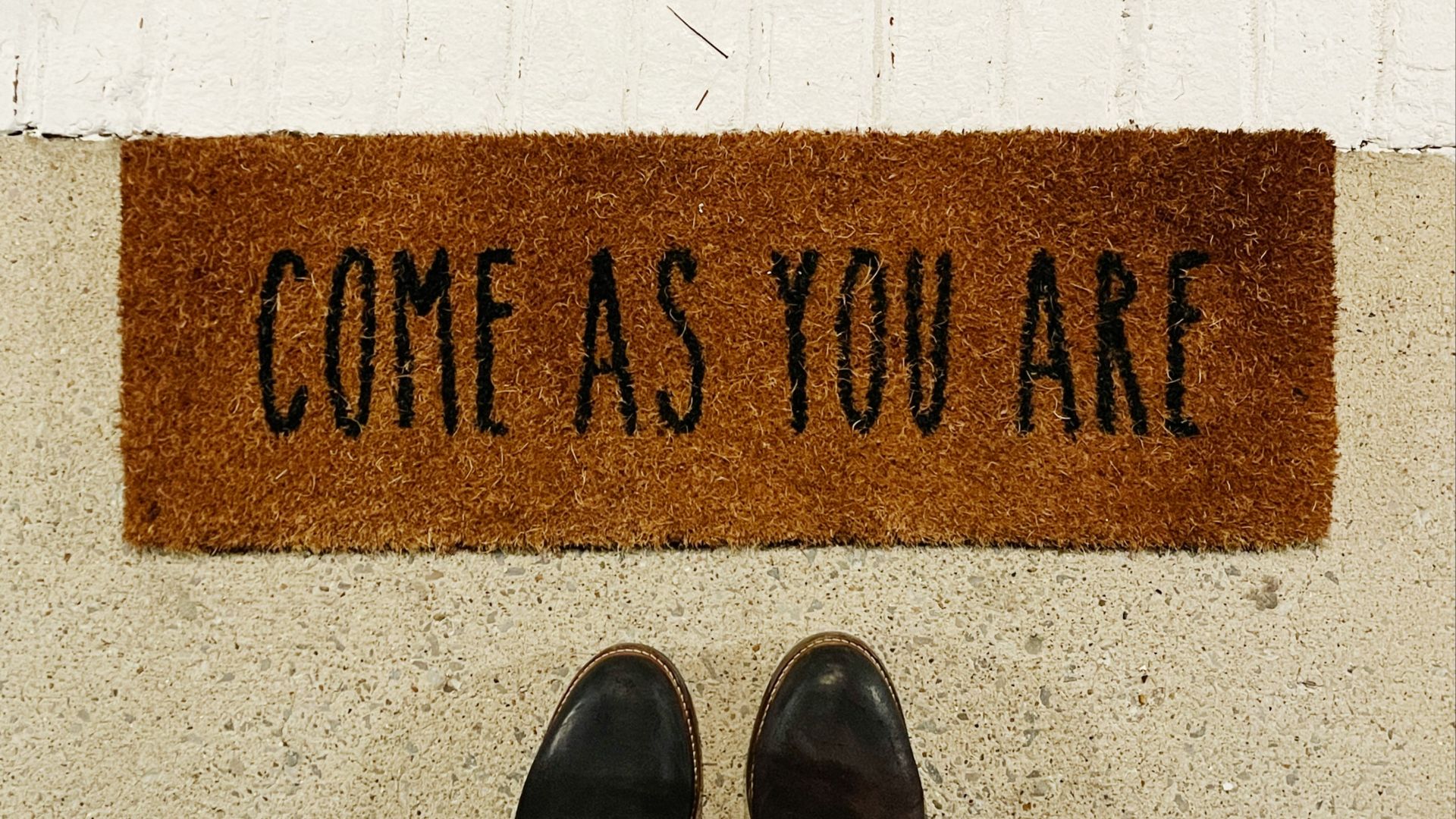 Humble Abode: 20 Tips To Make Your Home More Inviting