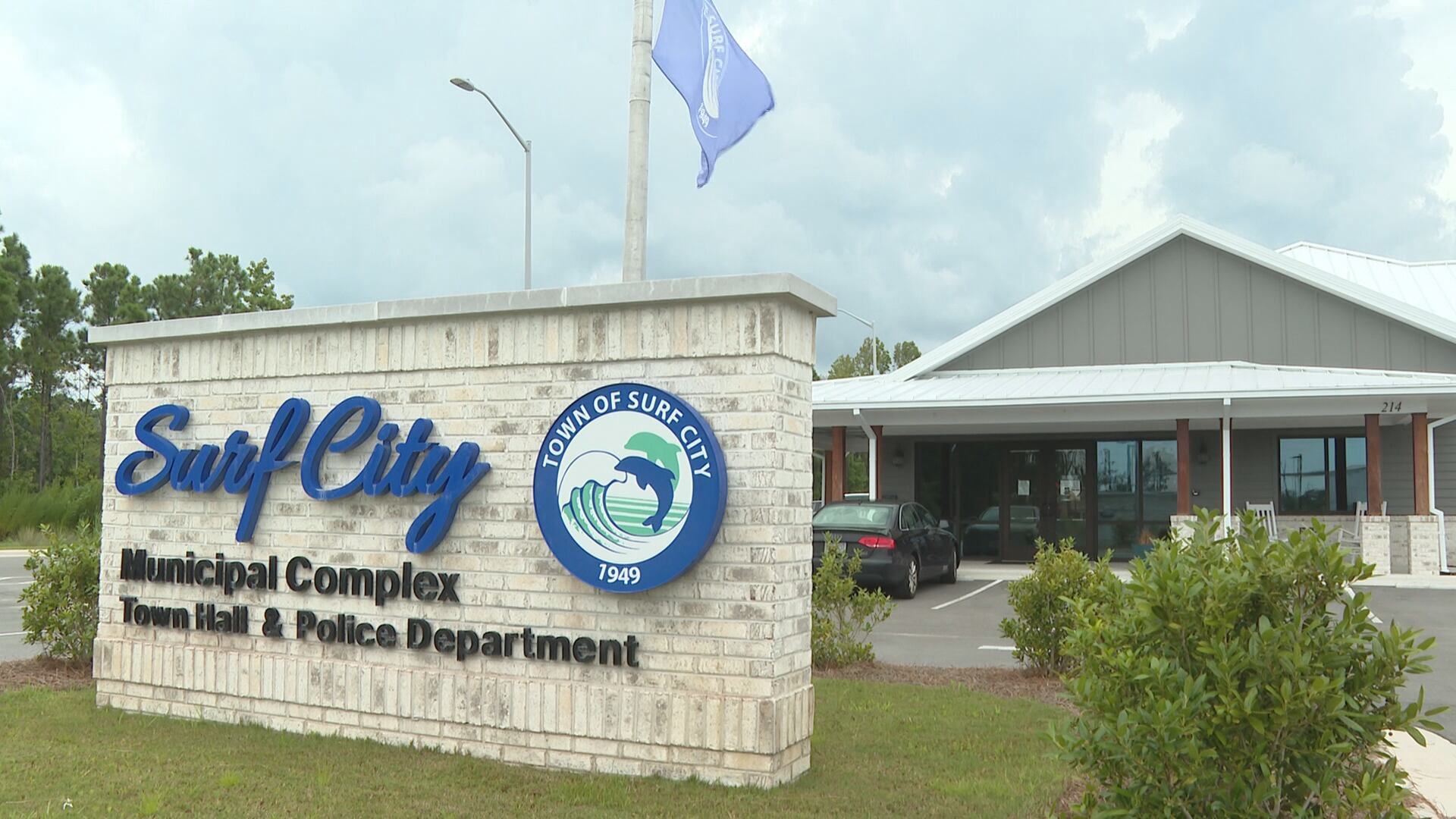 Surf City postpones budget adoption amid state legislation concerns