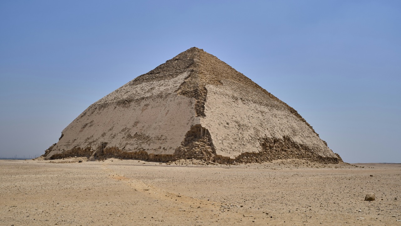Anomaly’ near pyramids may reveal a portal