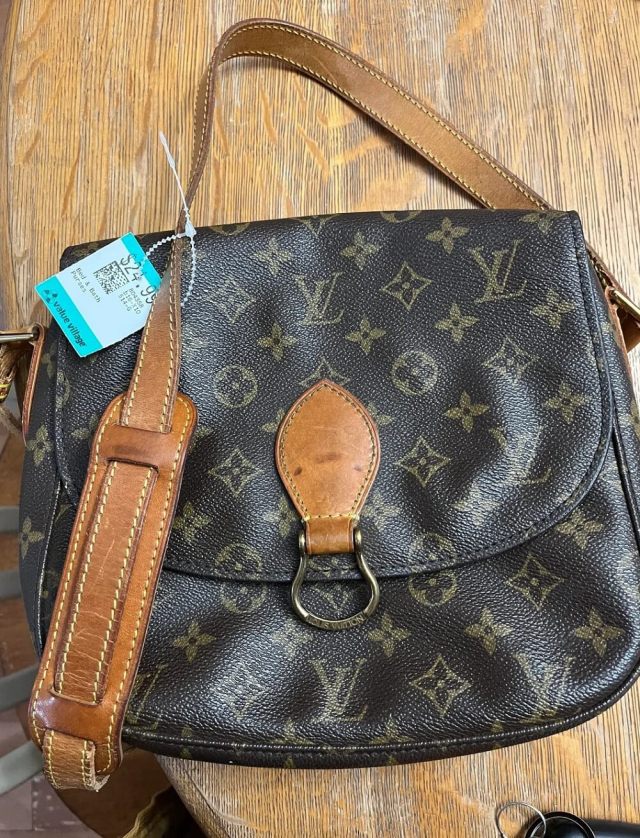 Shopper thrilled after finding luxury items with unbelievable price ...