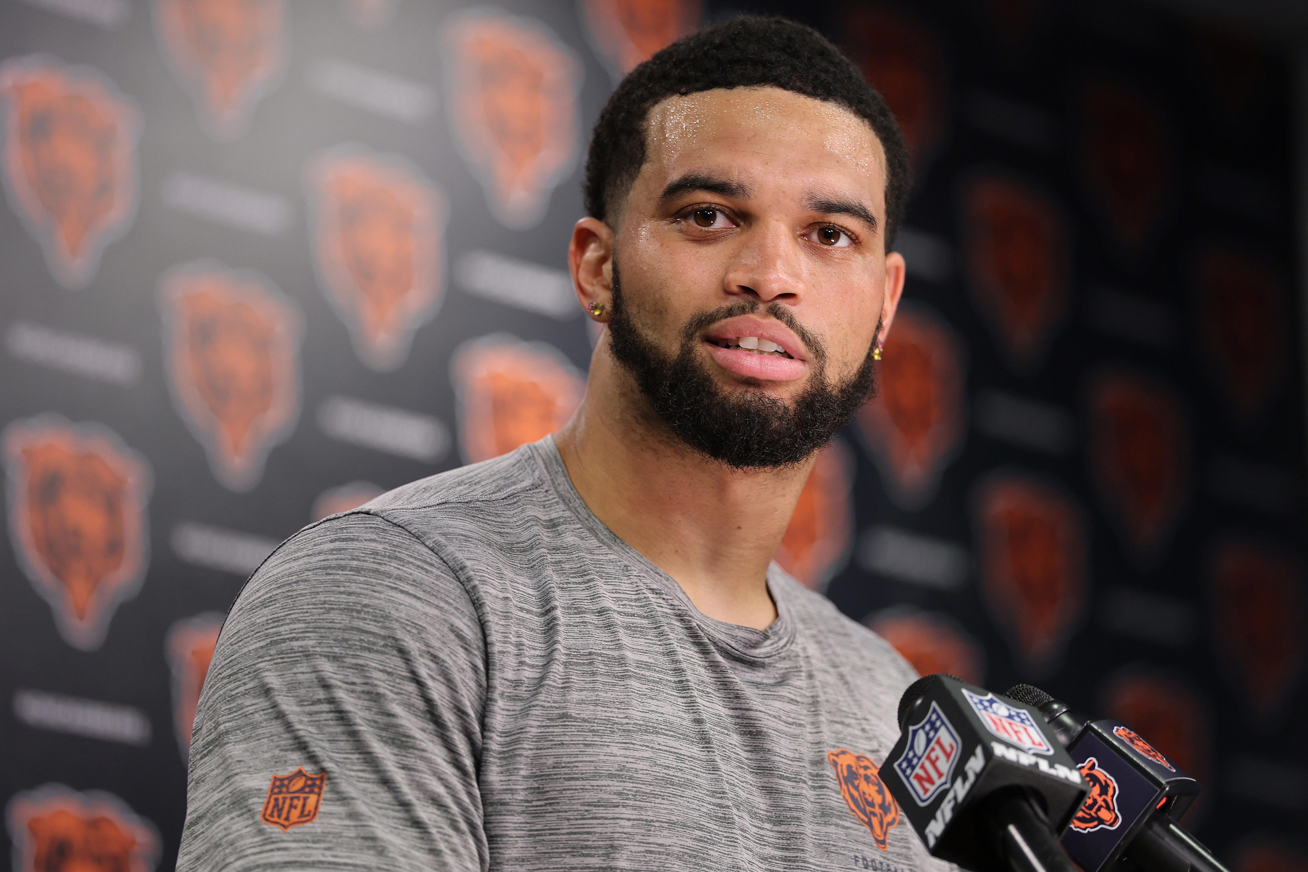 Bears HC Ben Johnson shares lofty goal for QB Caleb Williams in 2025