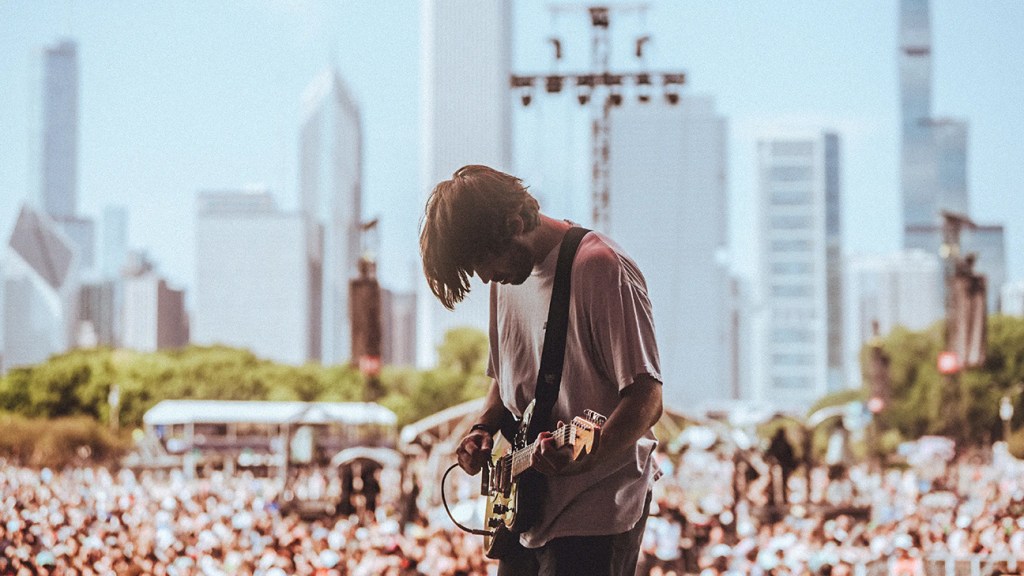 Lollapalooza Is Nearly Sold Out: Here's How to Score (and Save on) Last ...