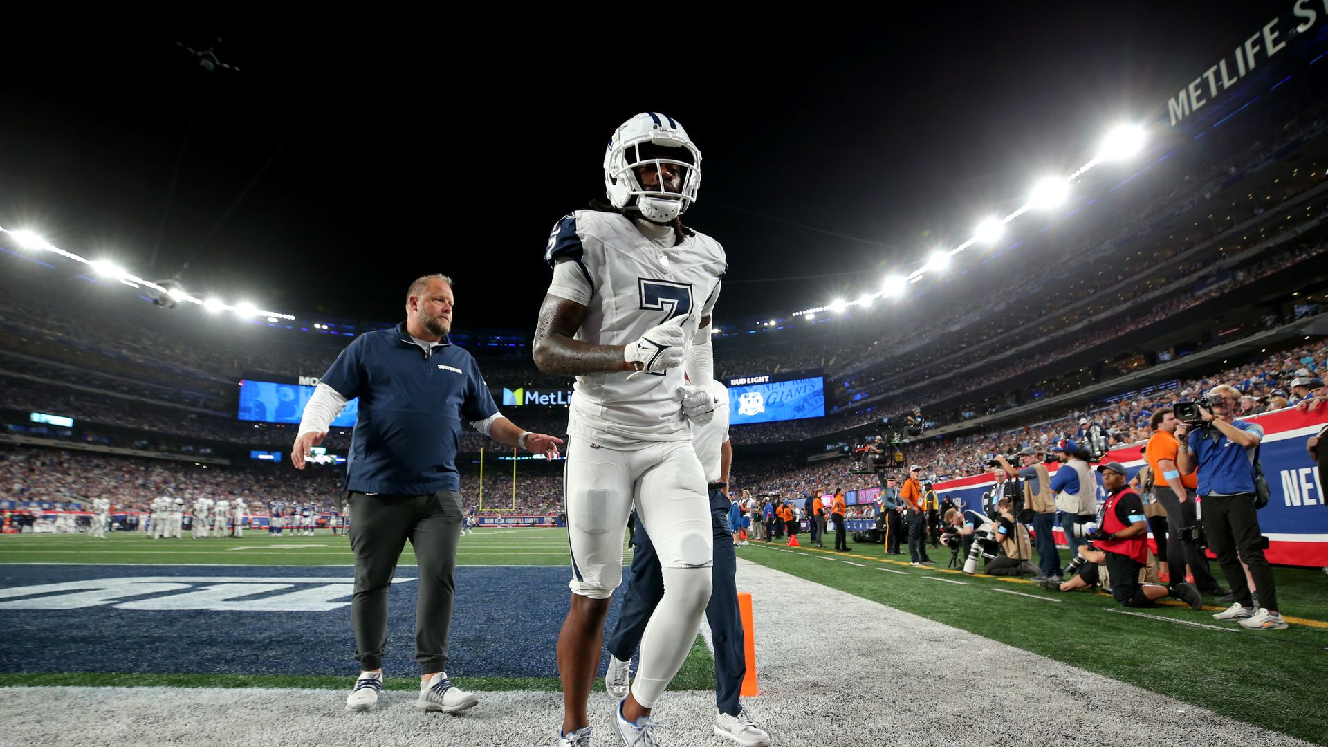 Trevon Diggs responds to Cowboys reducing salary by $500k