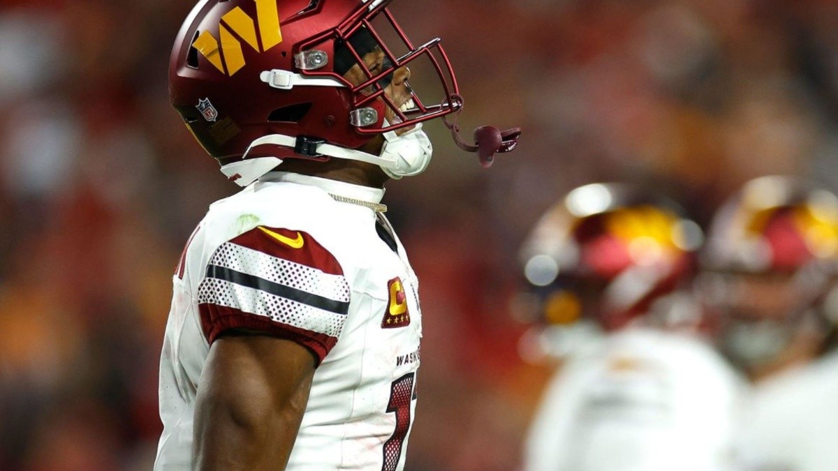 NFL: Name Change on the Horizon? DC Leader Backs Trump in Bringing Back ...