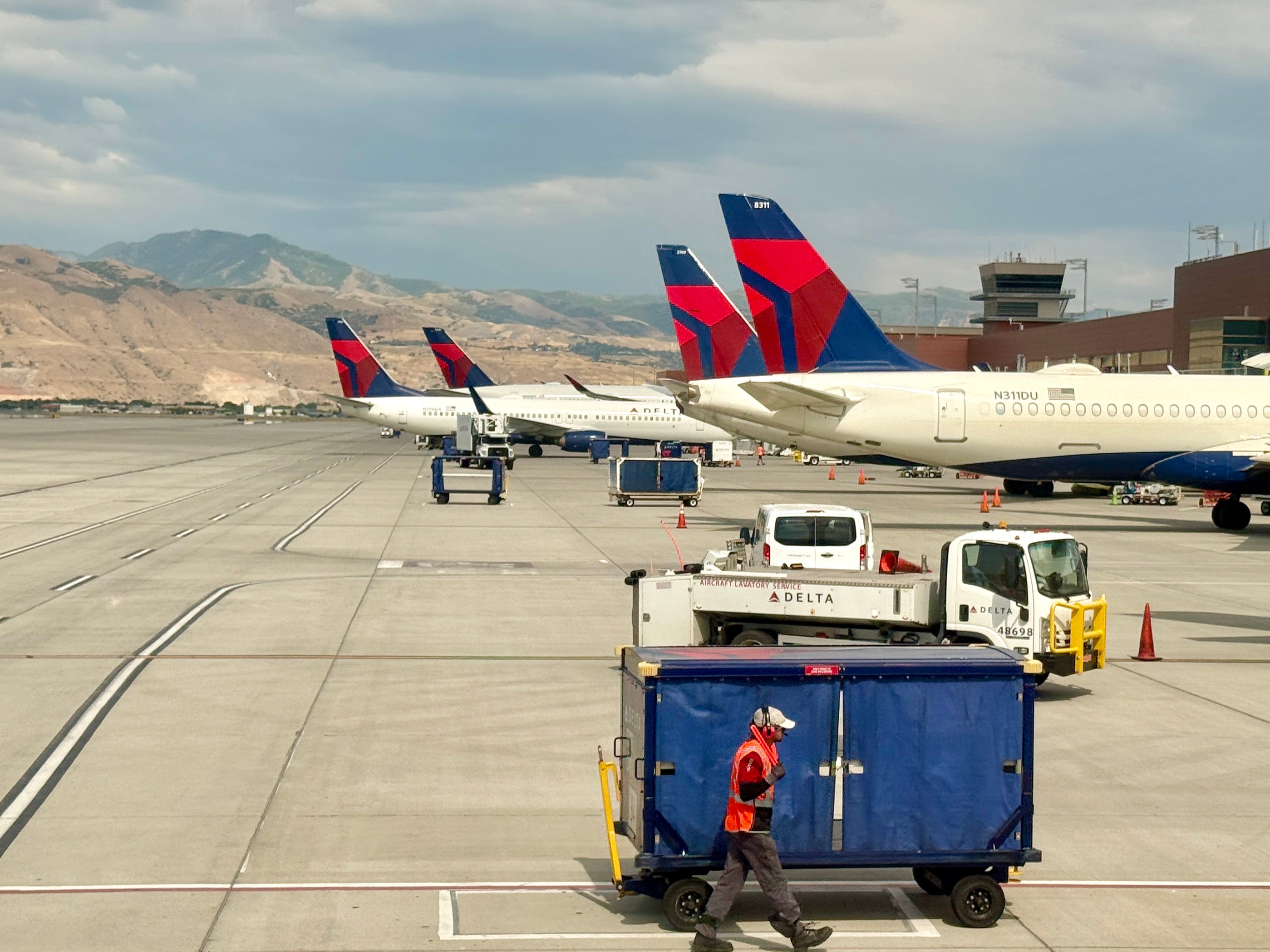 Latest Delta Flash Promotion Offers Discounts and Bonus Earnings