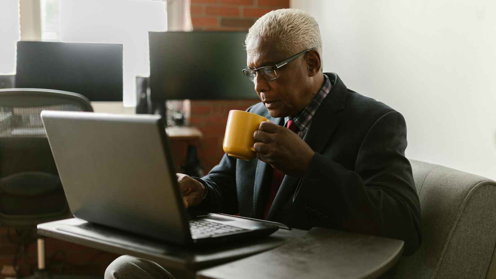 12 Jobs That Quietly Push You Out After 60—Even With Decades of Experience