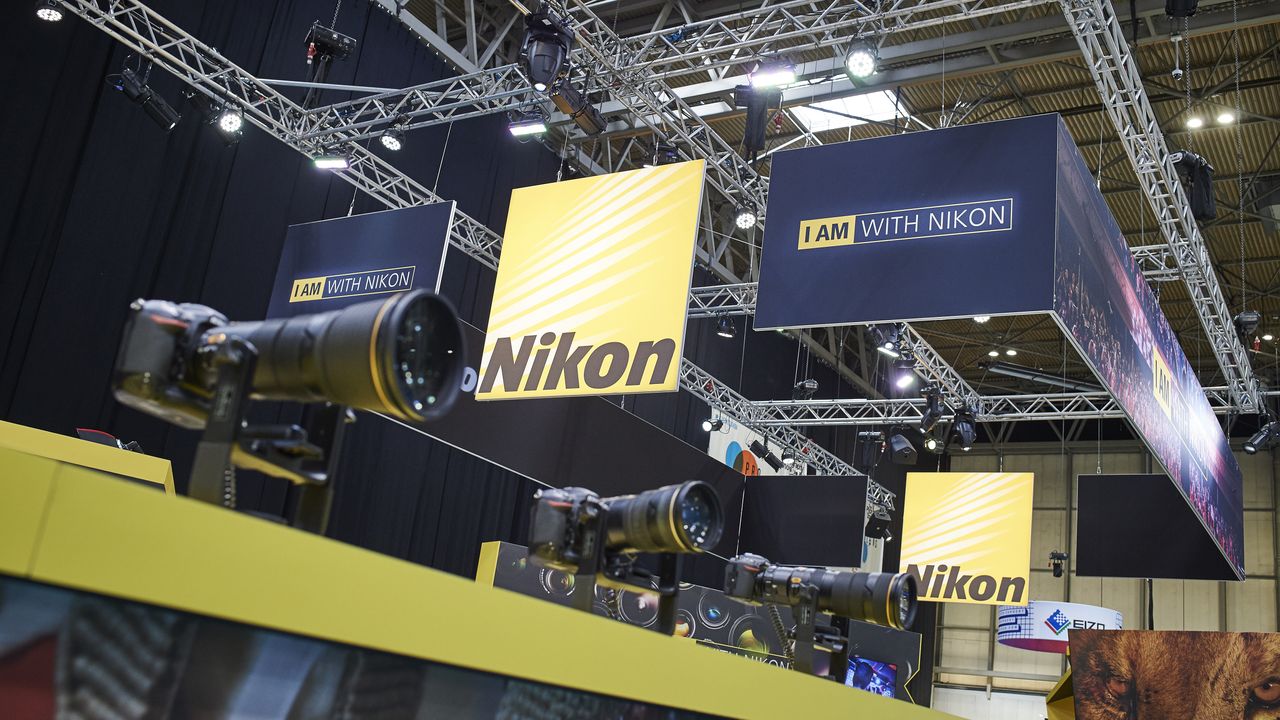 Camera gear allegedly stolen from Nikon booth and others at major ...