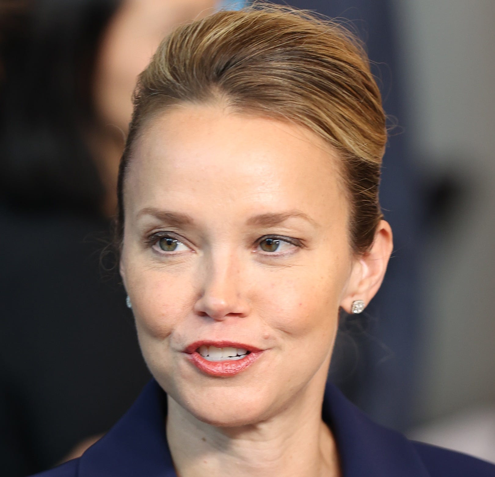 Poll suggests mayor's race is Moreno's to lose