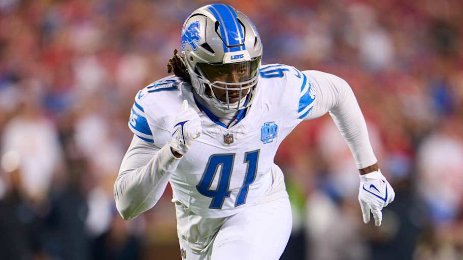 Cowboys turn up the heat on free agent gamble with sudden roster shift
