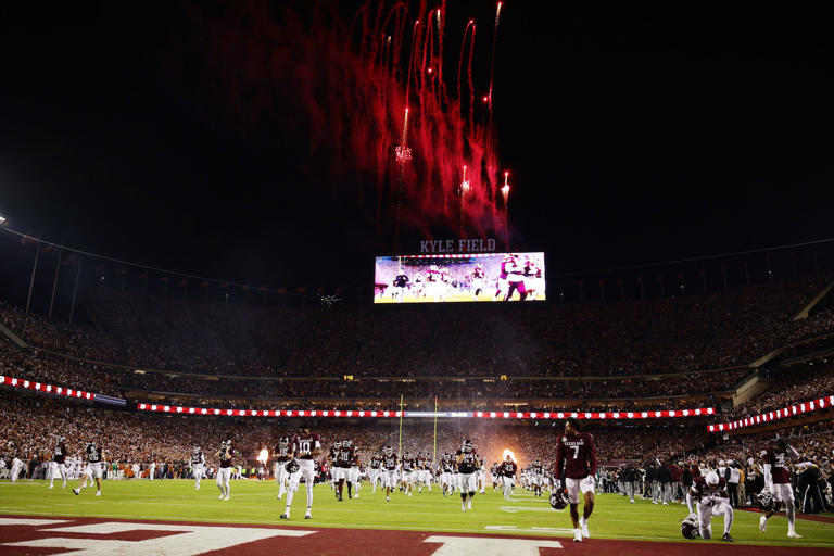 What are the 10 Biggest College Football Rivalries of All Time?