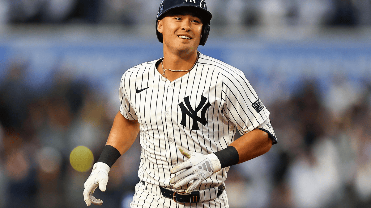 MLB: Is it Time to End the Anthony Volpe Experiment? Errors Keep ...