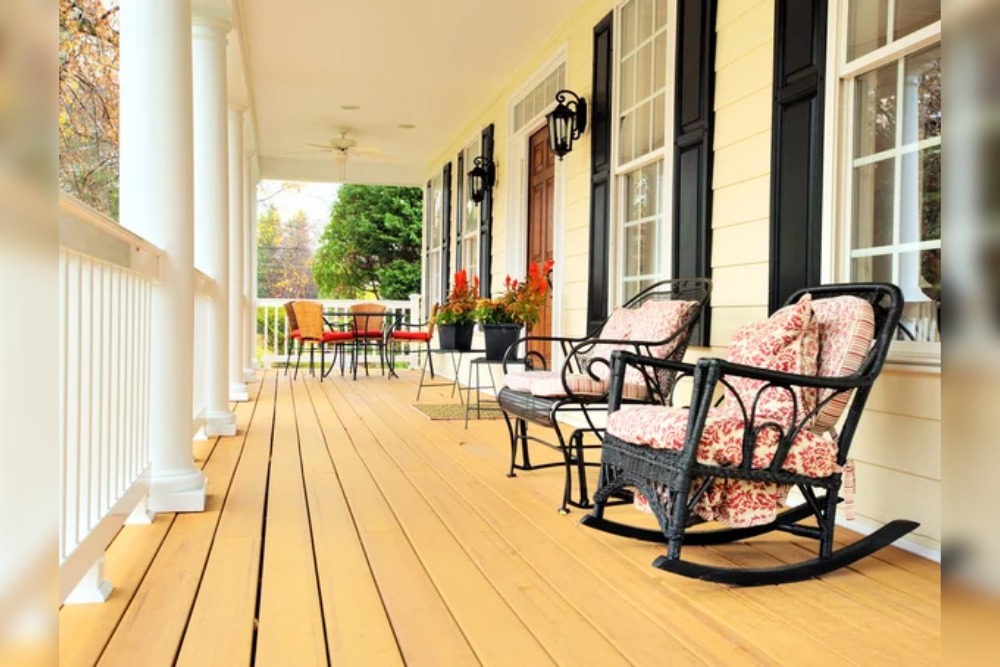 16 DIY Front Porch Decor Ideas to Try