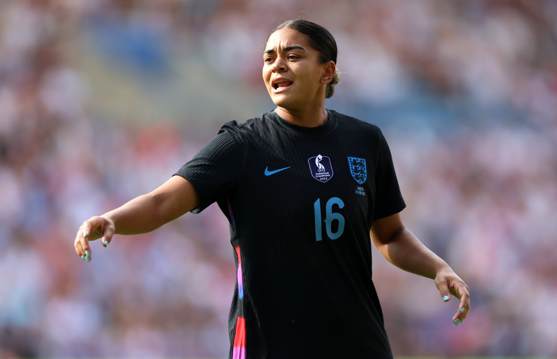 Wiegman explains decision to leave out Jess Carter