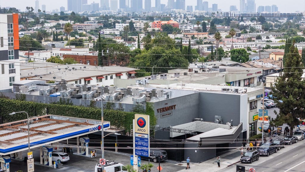 Suspect in crash outside East Hollywood nightclub facing 74 criminal ...
