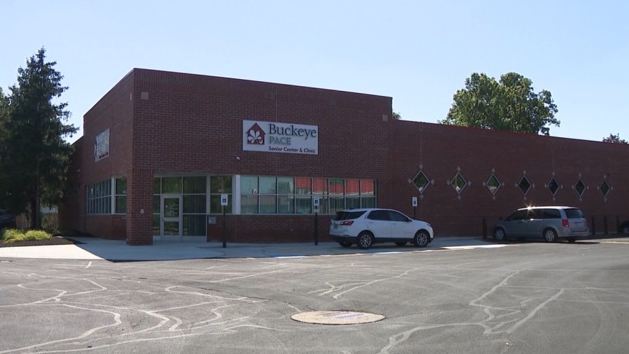 New senior services facility opens in Warren