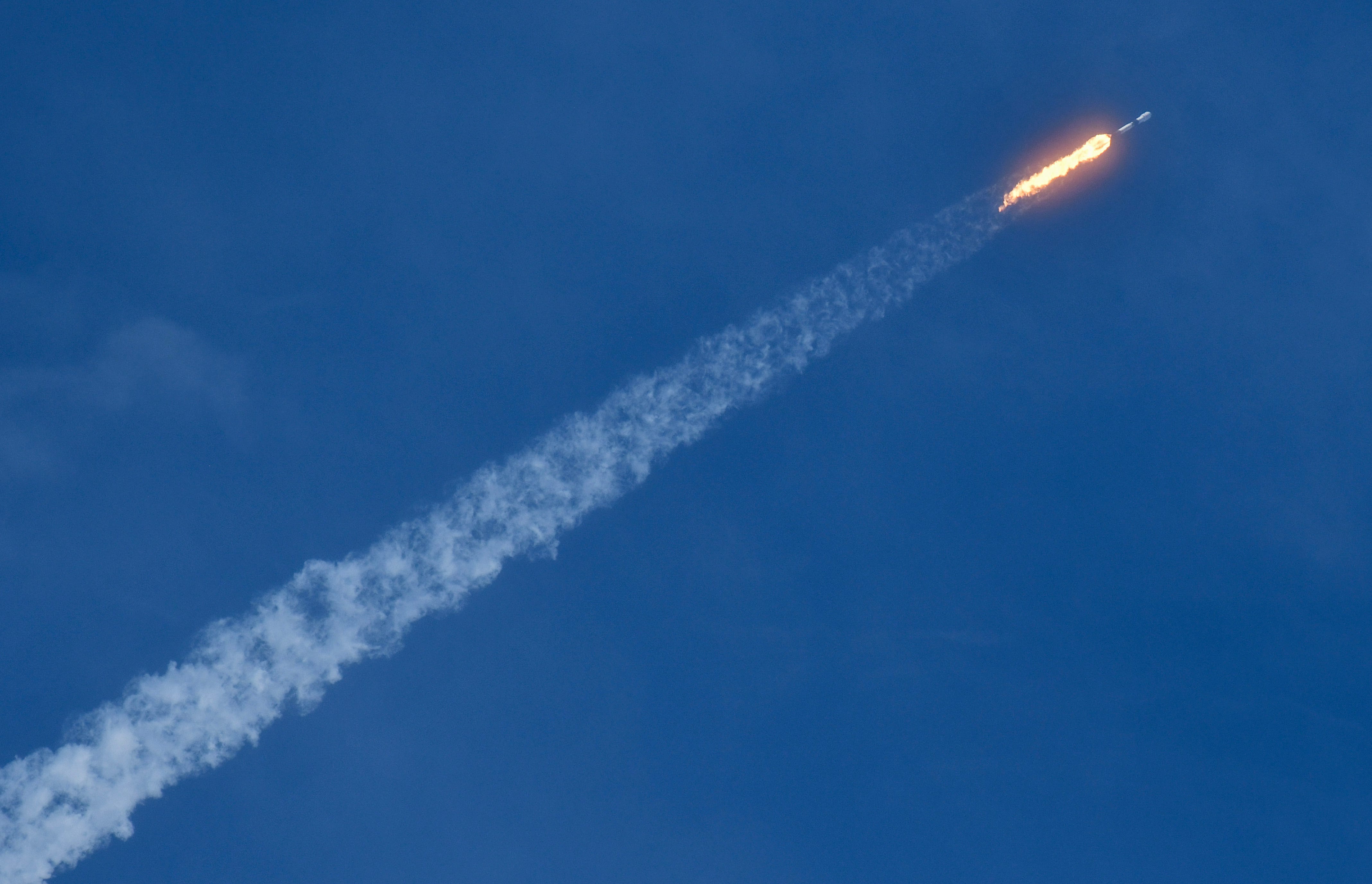 SpaceX rocket launch in Florida: What time is liftoff for Amazon ...