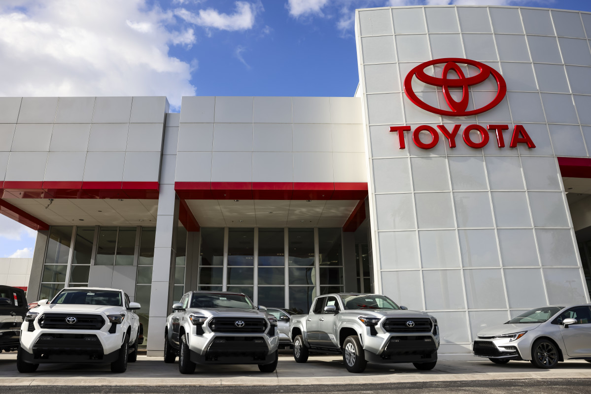 Toyota Q2 Sales Fall Short to Rival in Key Metric - Should They Worry?