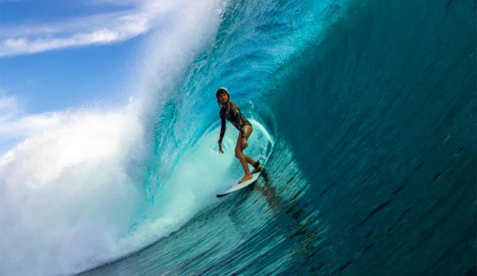 12-Year-Old Girl Wins Teahupo’o Trials, Qualifies for Championship Tour ...