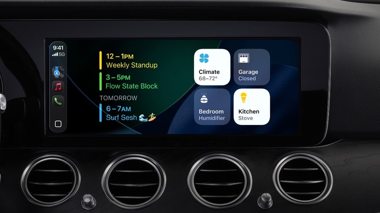 Apple Was Quietly Hiding The Best CarPlay Feature In Plain Sight