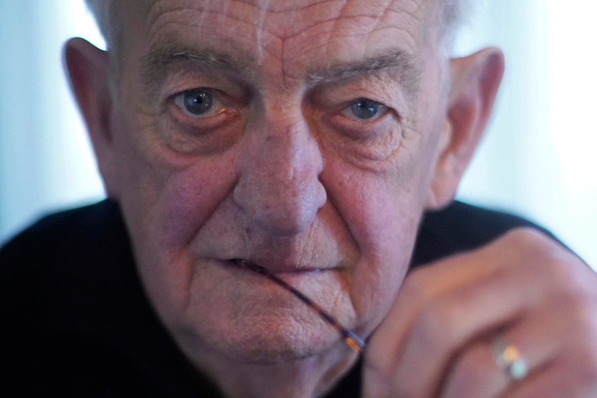 Award-winning AP photographer Bob Daugherty captured history with speed ...