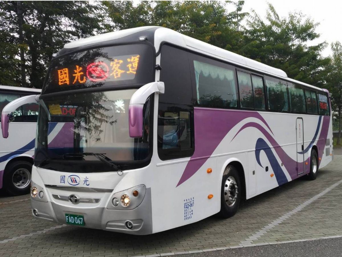 砂石車打滑撞國光客運 1人OHCA、10多人輕重傷