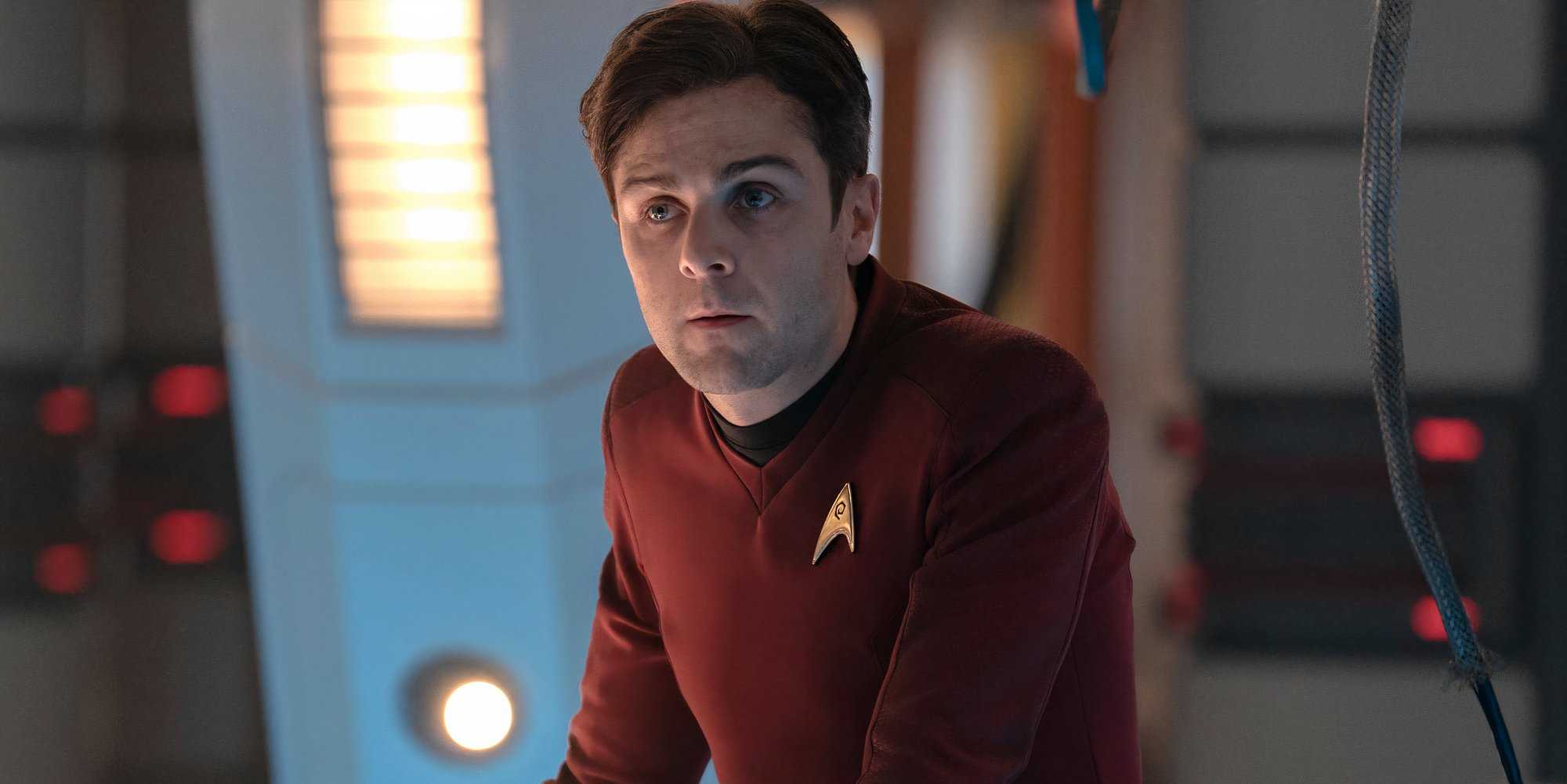 Star Trek: Strange New Worlds Actor Says Playing Scotty Is Easier Than ...