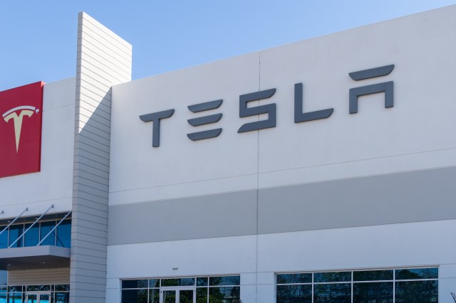Tesla ordered to refund over $10,000 to vehicle owner after arbitration ...
