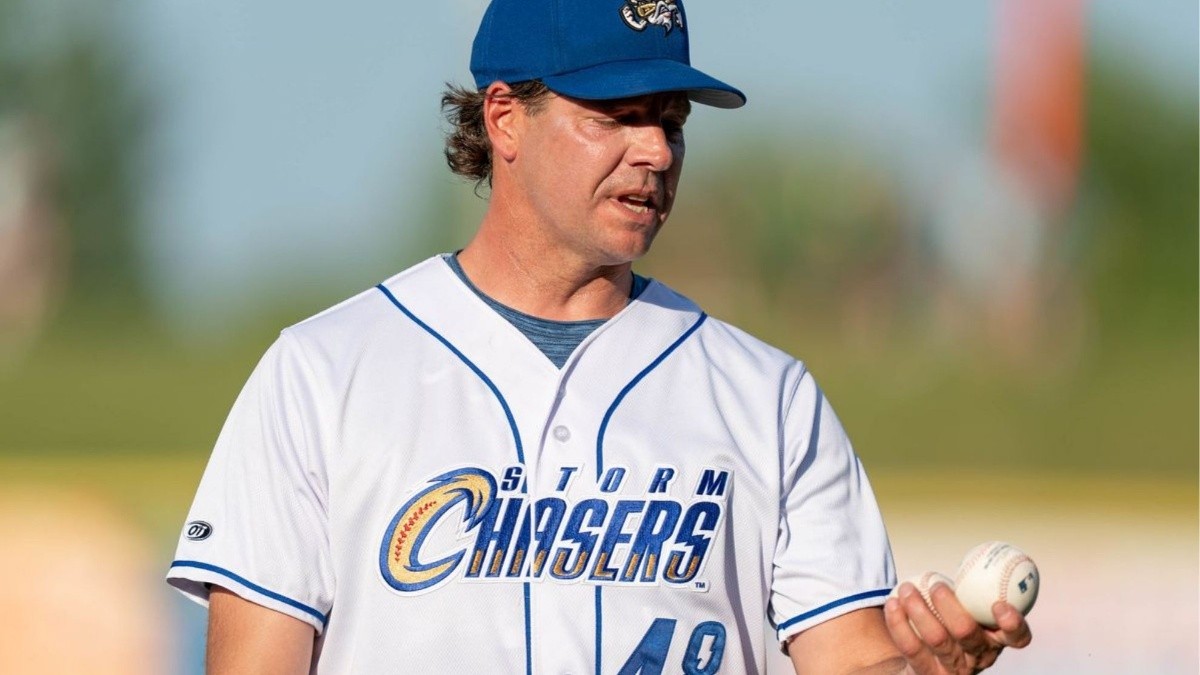 Rich Hill becomes MLB's globetrotter after debuting with Royals and ...