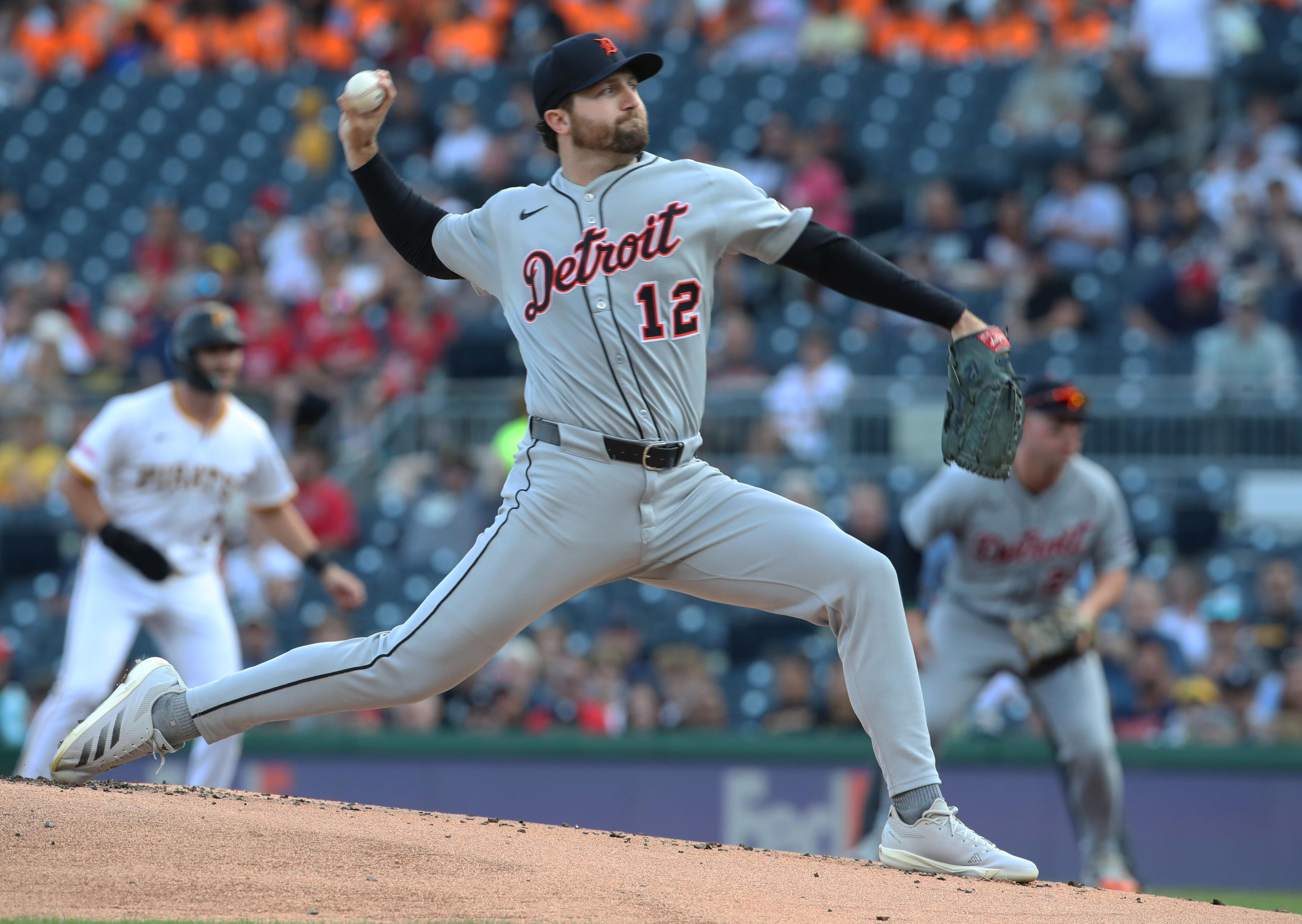 Detroit Tigers fall 8-5 to Pittsburgh Pirates for eighth loss in nine games